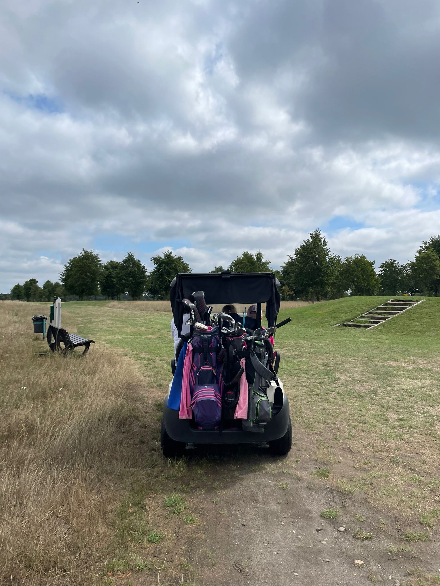 Wir sind dann mal weg - Die erste Girls Golf Reise ging nach Mardorf ...